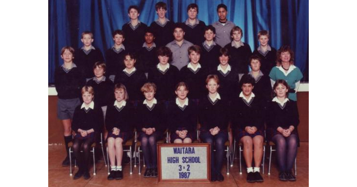 School Photo - 1980's / Waitara High School - Waitara | MAD on New Zealand