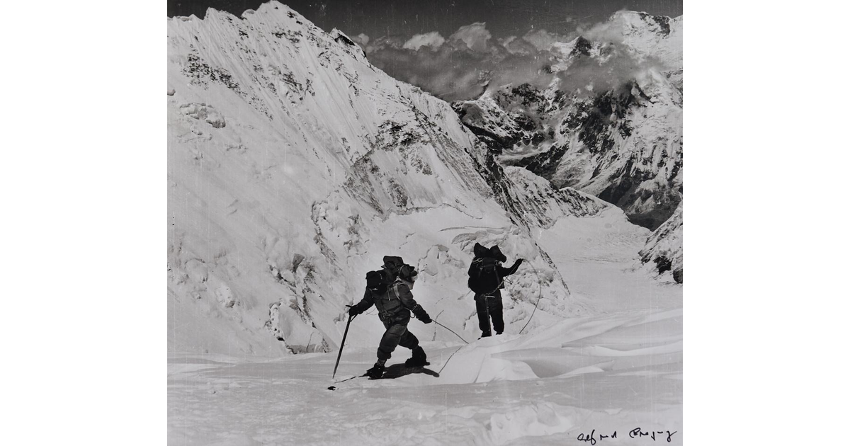 Sir Edmund Hillary - Everest 1953 / Photography - Historical | MAD on ...