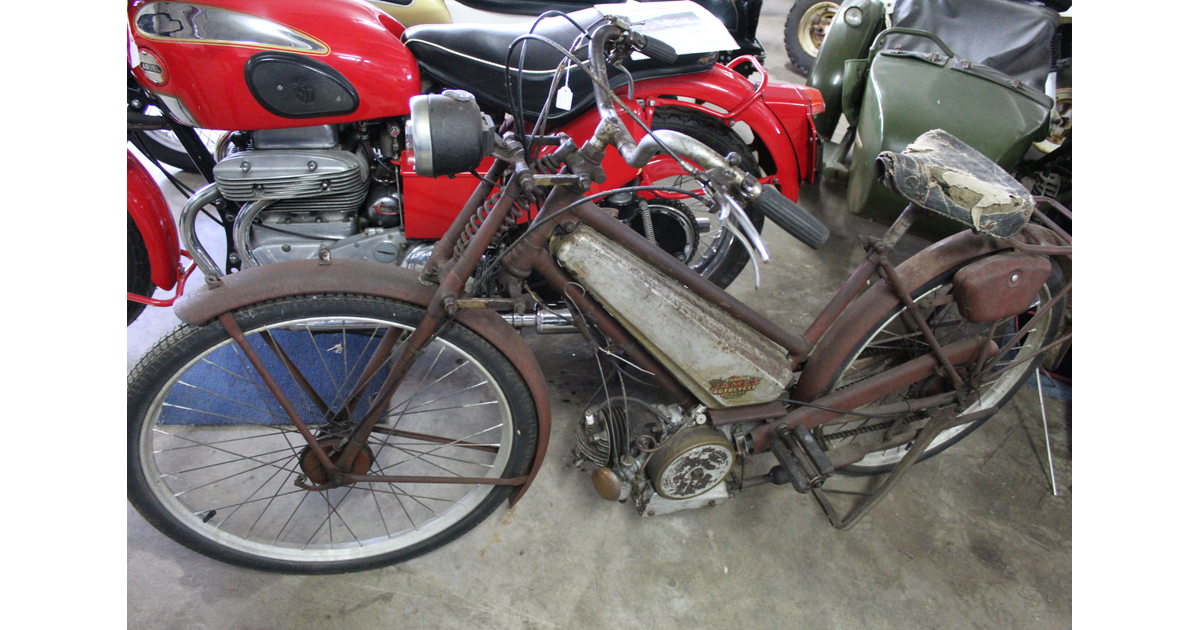 Museum - Photo / Motorcycles - Photos - Packard Motor Museum | MAD on ...