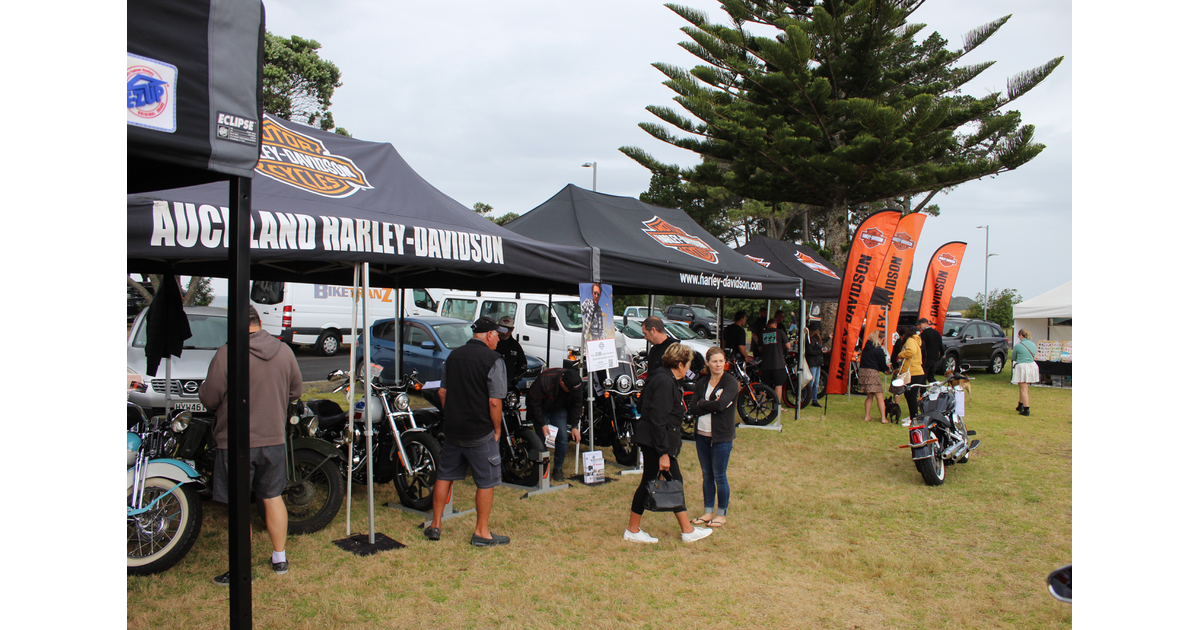 Event - Photo / Repco Beach Hop 2020 | MAD on New Zealand