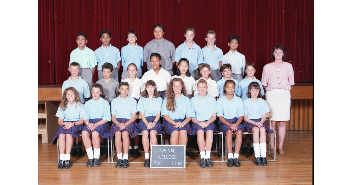 School Photo - 1990's / Naenae College - Lower Hutt | MAD on New Zealand