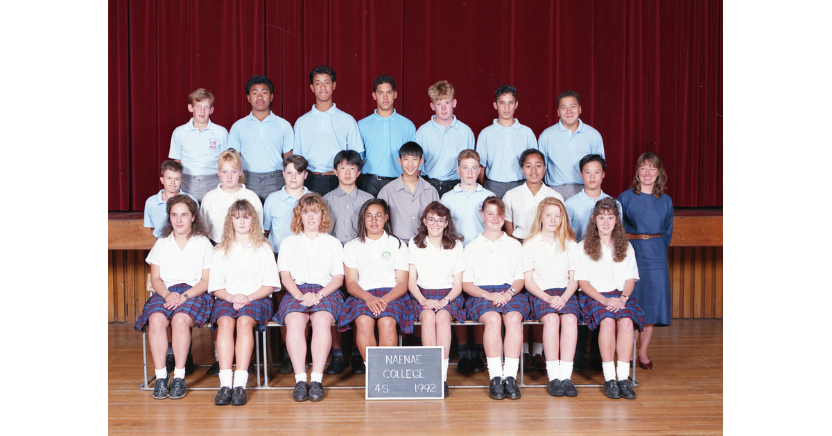 School Photo - 1990's / Naenae College - Lower Hutt | MAD on New Zealand