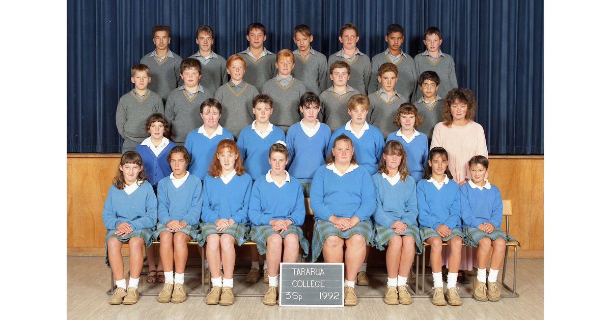 School Photo - 1990's / Tararua College - Pahiatua | MAD on New Zealand