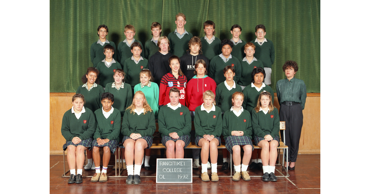 School Photo - 1990's / Rangitikei College - Marton | MAD on New Zealand