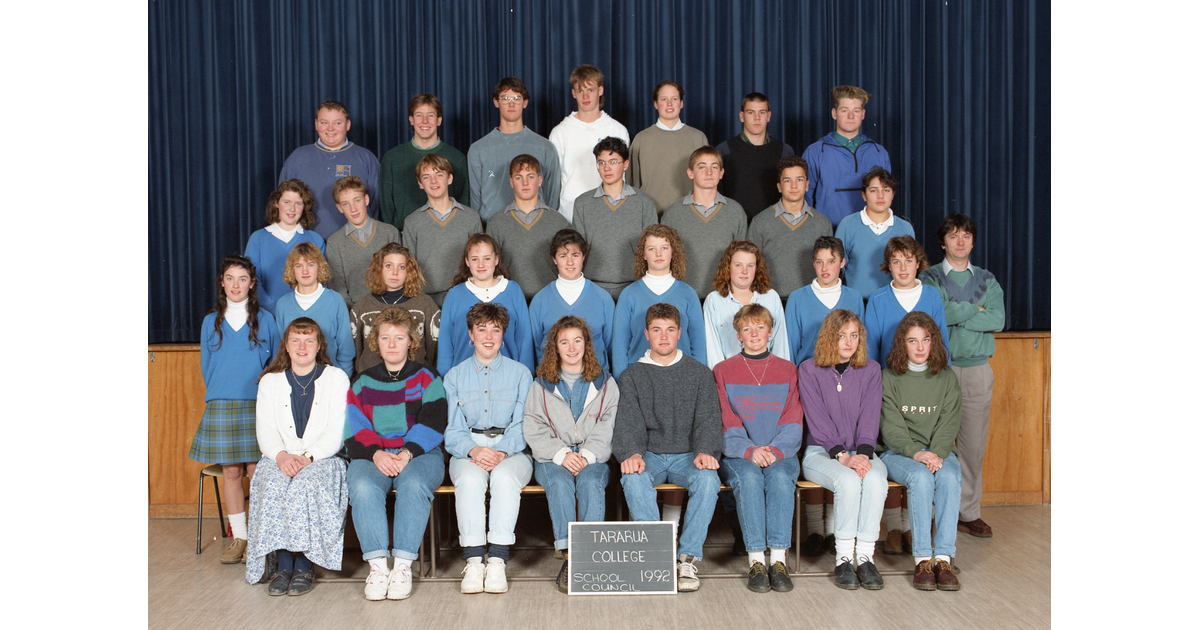 School Photo - 1990's / Tararua College - Pahiatua | MAD on New Zealand