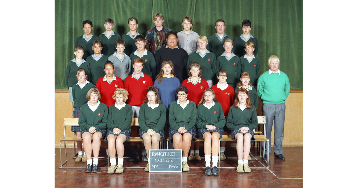 School Photo - 1990's / Rangitikei College - Marton | MAD on New Zealand