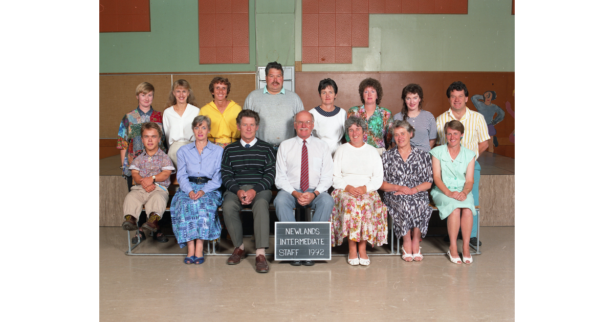 School Photo - 1990's / Newlands Intermediate - Wellington | MAD on New ...