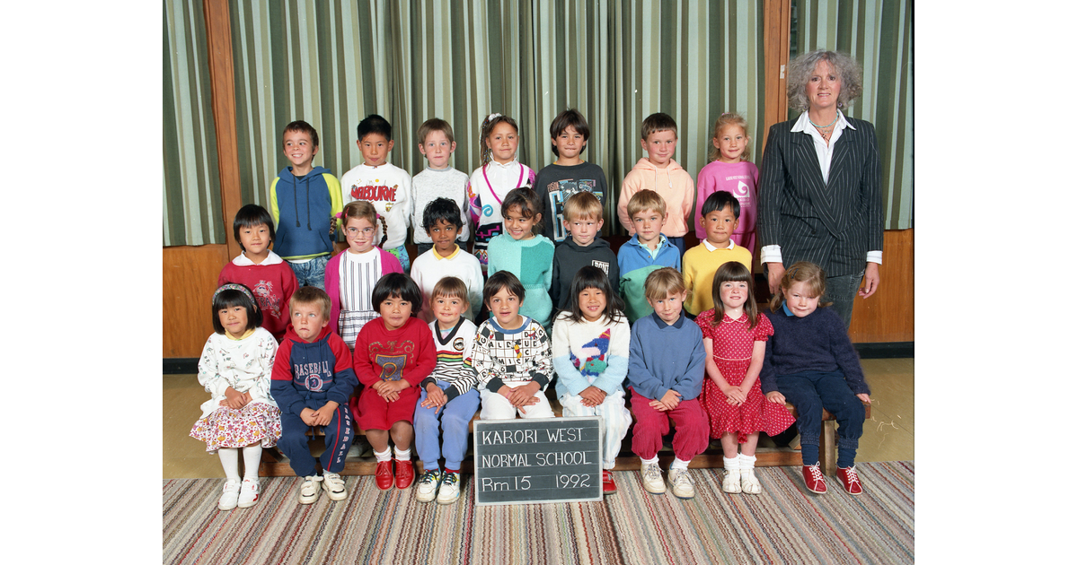 School Photo - 1990's / Karori West Normal School - Karori | MAD on New ...