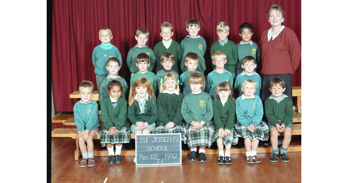 School Photo - 1990's / St Joseph's School - Upper Hutt | MAD on New ...