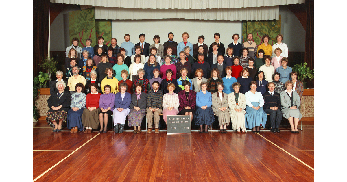 School Photo - 1990's / Palmerston North Girls High School - Palmerston ...