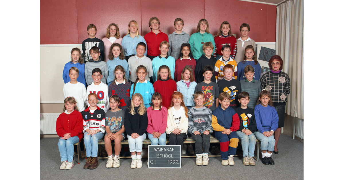 School Photo - 1990's / Waikanae School - Kapiti Coast | MAD on New Zealand