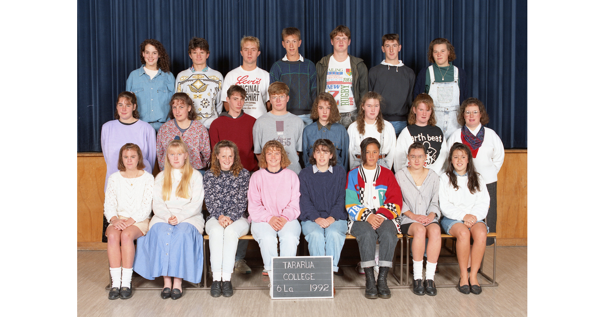 School Photo - 1990's / Tararua College - Pahiatua | MAD on New Zealand