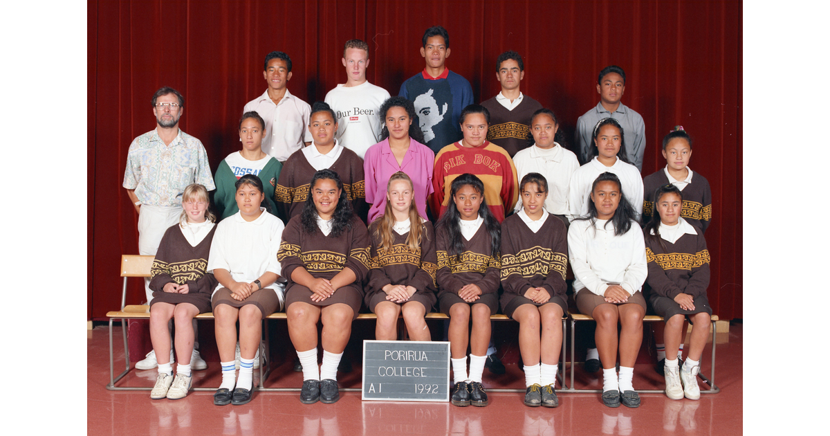 School Photos - Wellington / Porirua College - Porirua | MAD on New Zealand School Photos - Wellington / Porirua College - Porirua | MAD on New Zealand